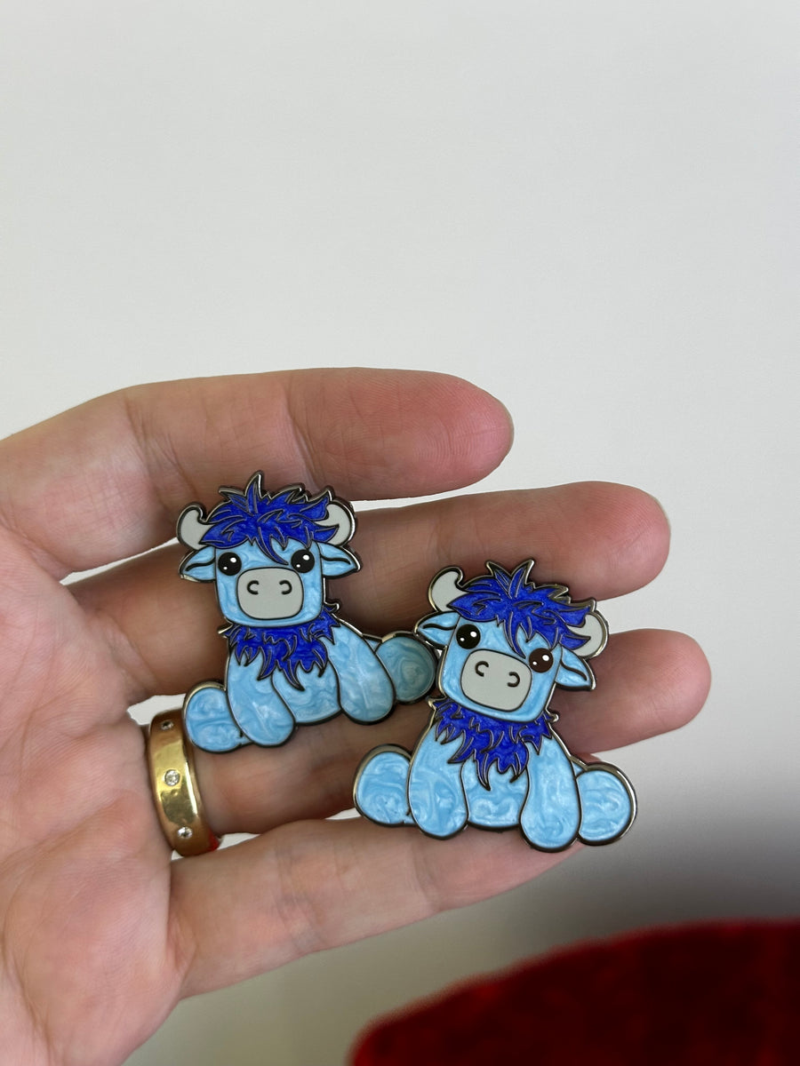 BABE THE BLUE OX Enamel Pin – christopher straub collection